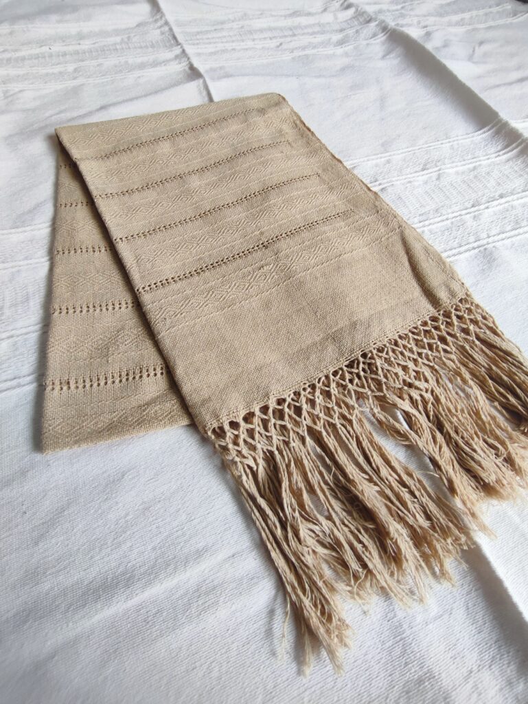 Rebozo Pepenado Un Color. Rebozo Artesanal de Oaxaca, México. Paquete ...